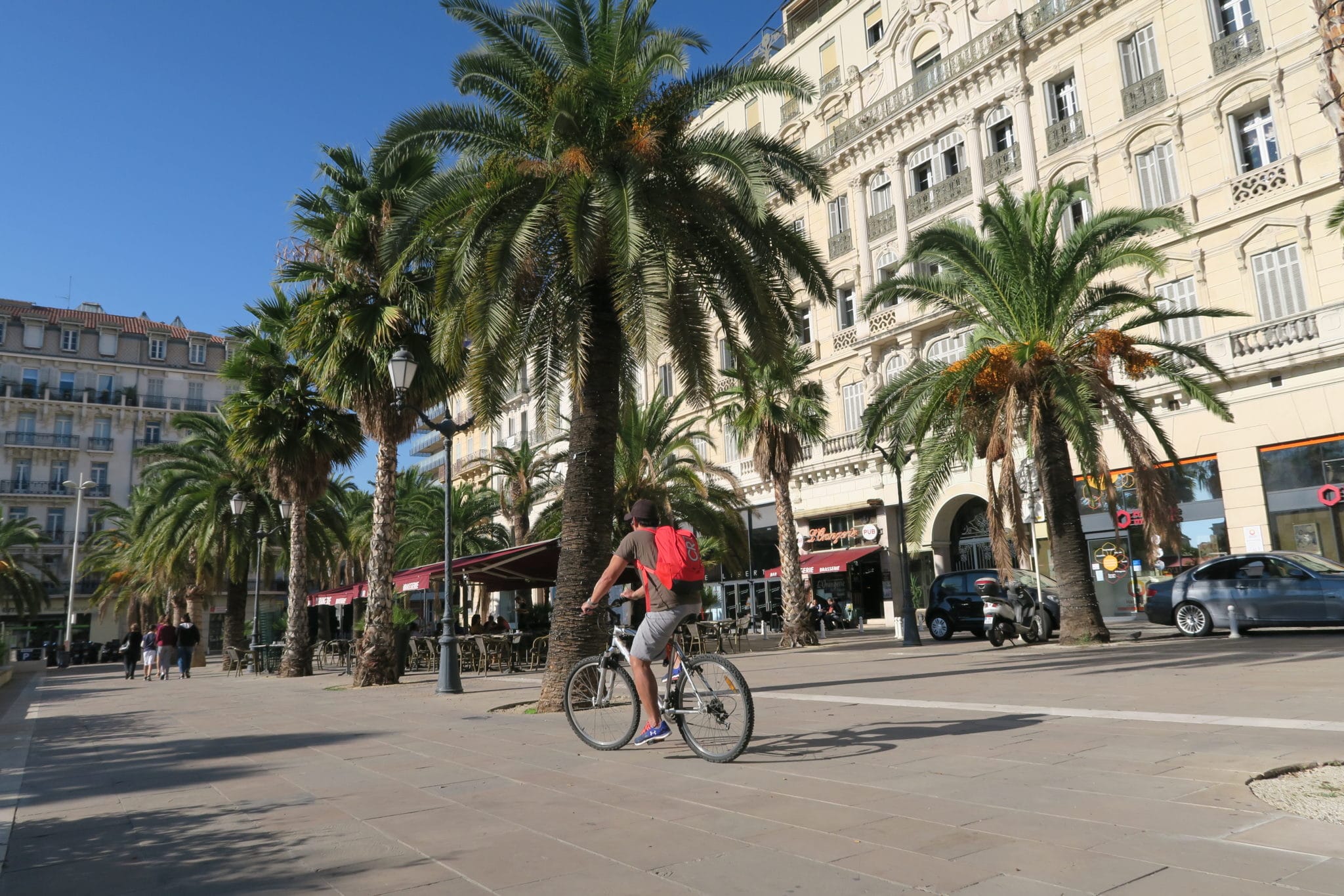 5 reasons to explore Toulon, my scuba home in France